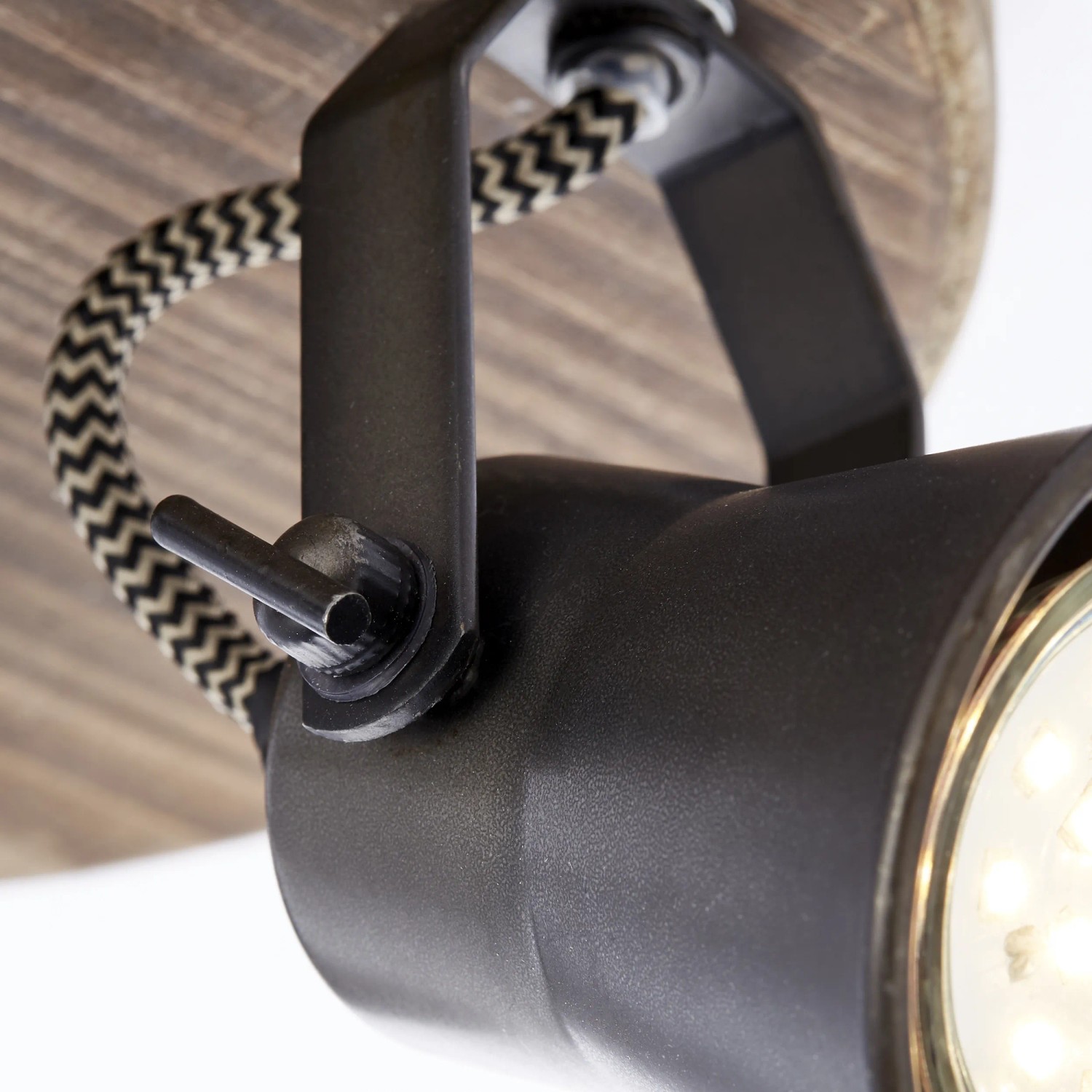 Brilliant Spotrondell Seed 3-flammig Schwarz Stahl und Holz hell kaufen ...