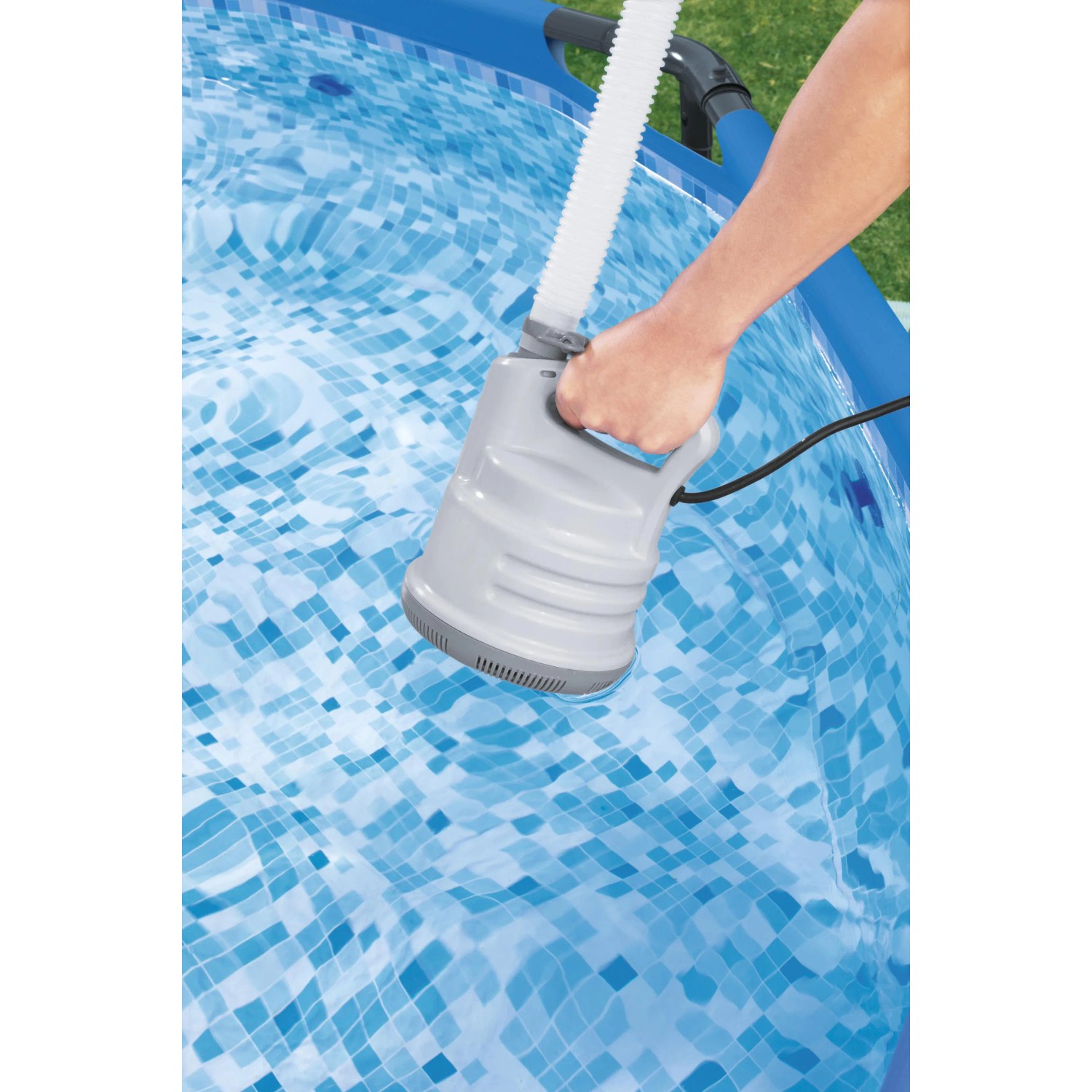 Pool Wasser Abpumpen