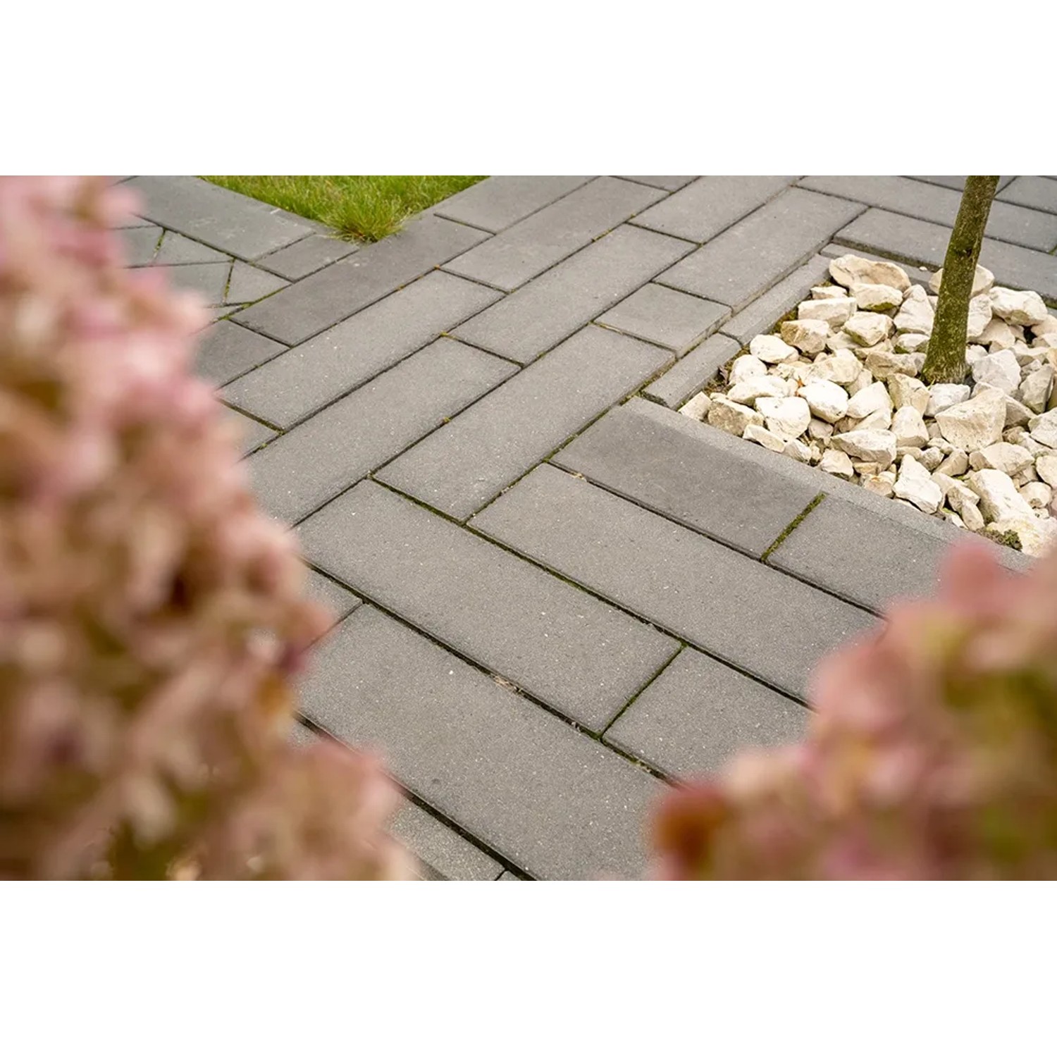 Diephaus Basalt Pflasterstein Mileo 60 x 30 x 8 cm mit Glimmer PE2 ...