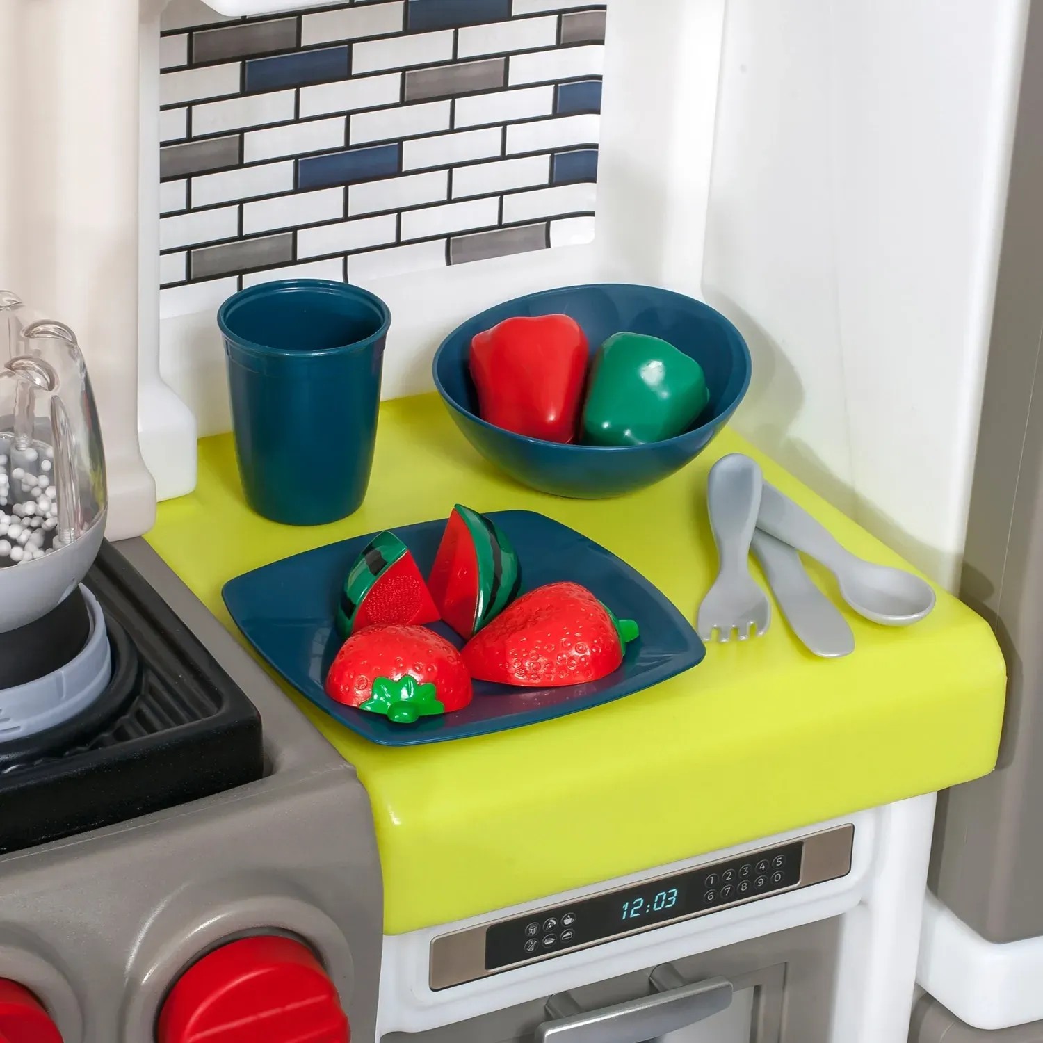 Step2 Spielküche Elegant Edge Kitchen kaufen bei OBI