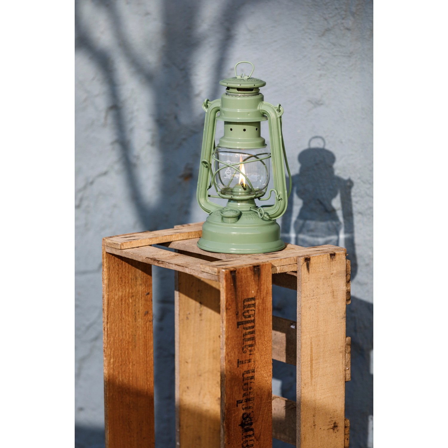 Feuerhand Sturmlaterne Baby Special Salbeigrün kaufen bei OBI