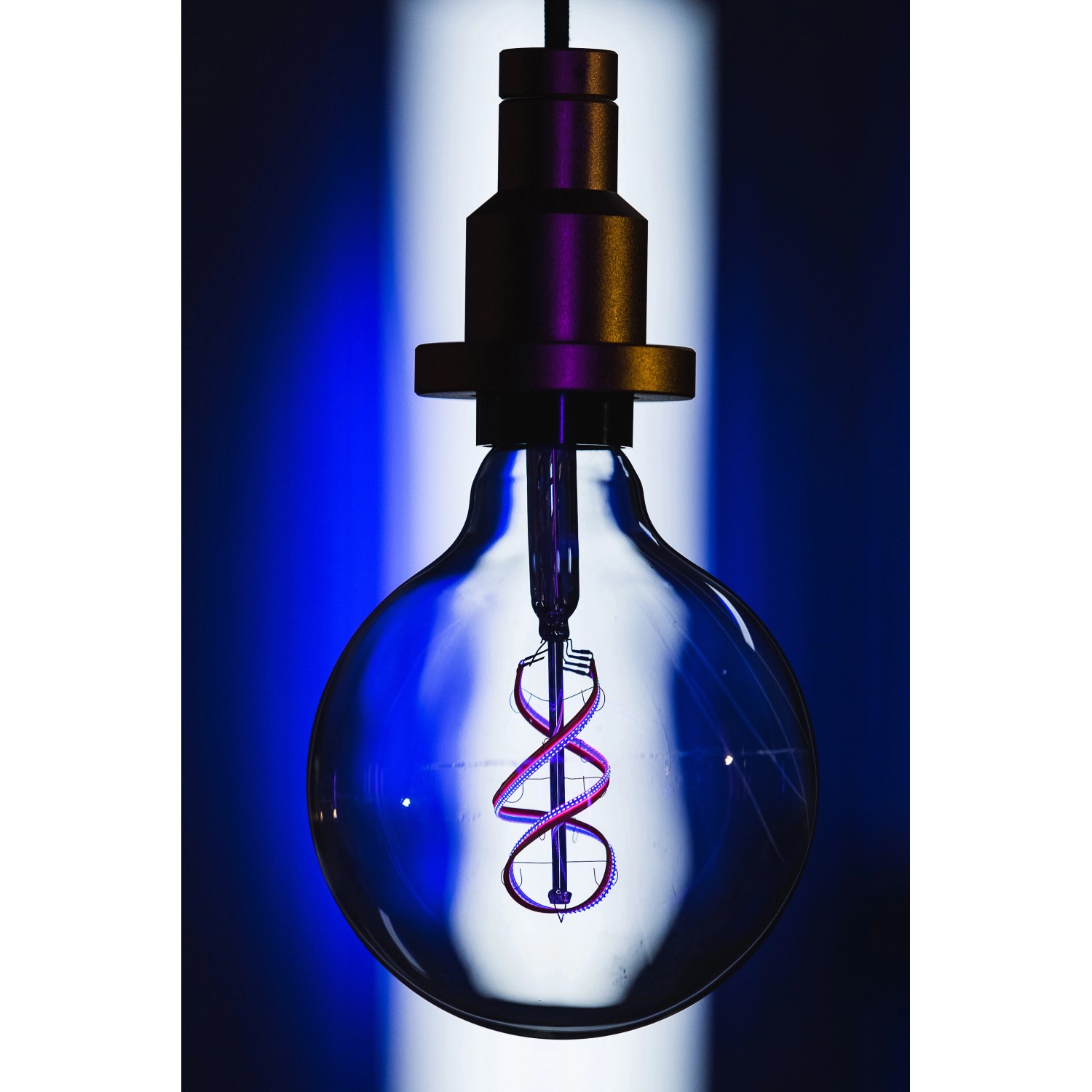 Ledvance Smart+ Leuchtmittel Wifi Filament Globe RGBW E27/4,5 W Klar kaufen bei OBI