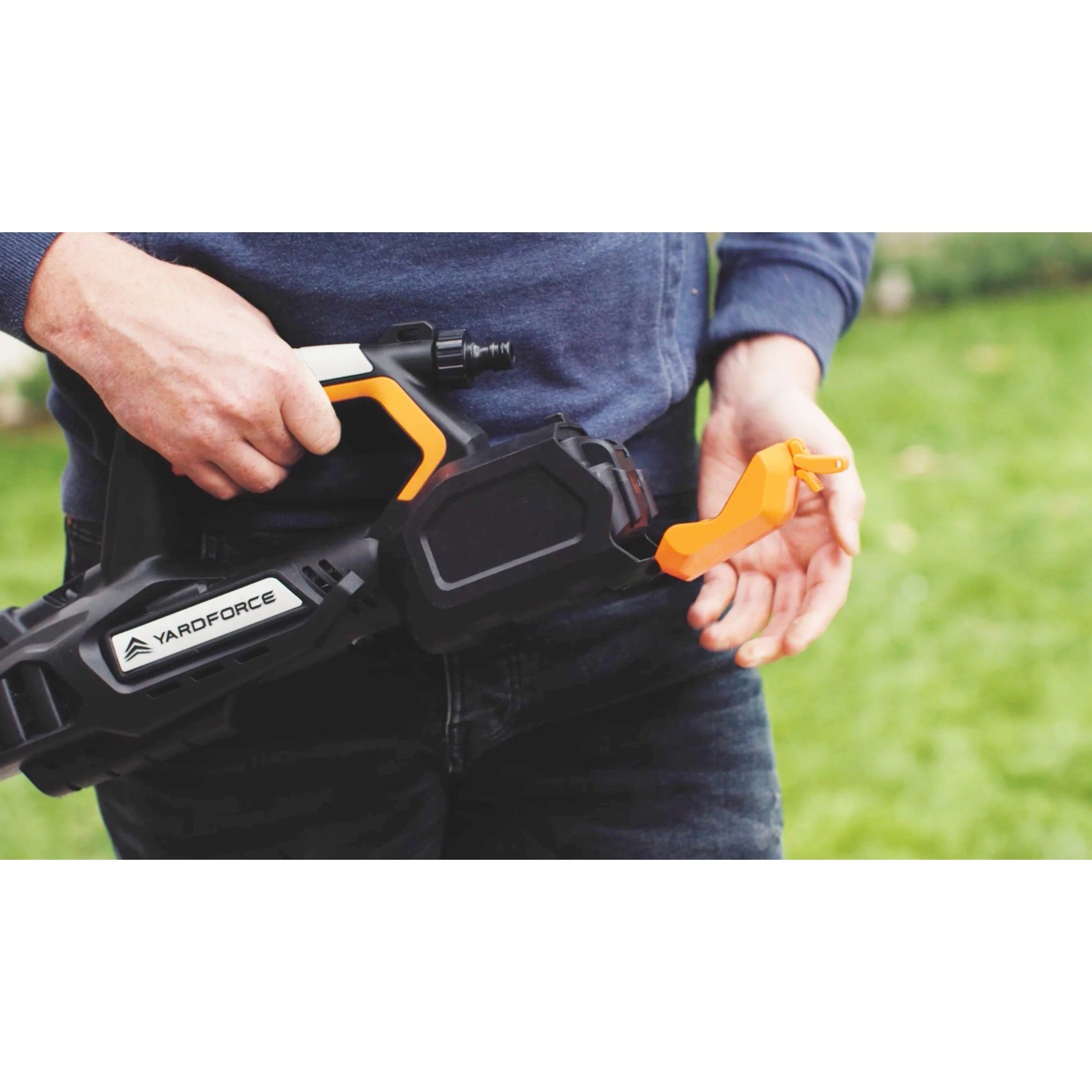 Yard Force Akku-Mitteldruckreiniger LW C04 20 V mit Akku und Ladegerät ...