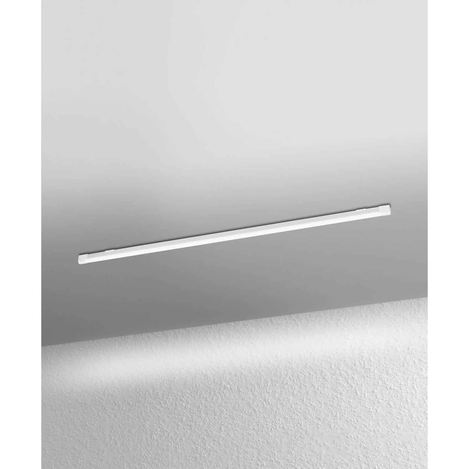 LEDVANCE LED Lichtleiste Value Batten 153,4 cm Aluminium kaufen bei OBI