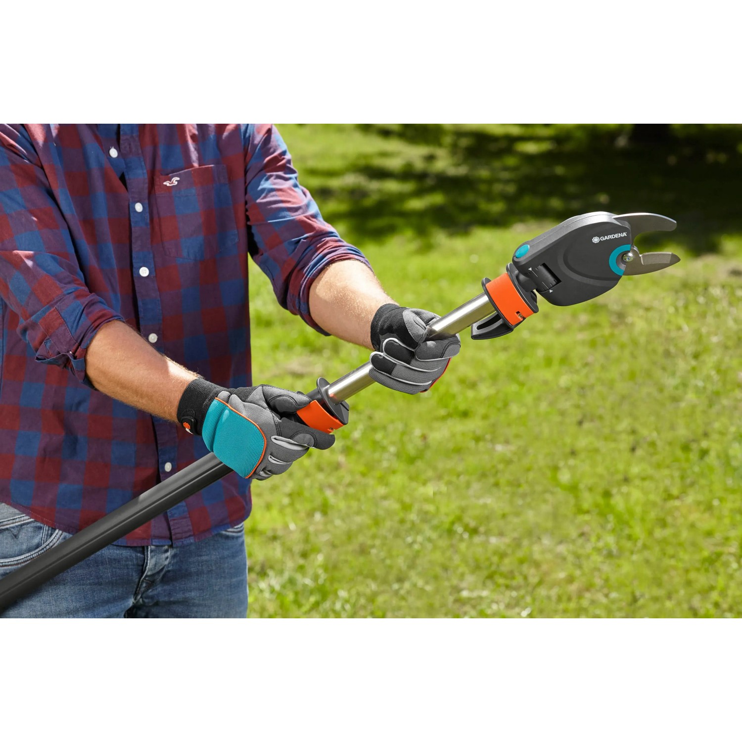 Gardena Teleskop Astschere StarCut 410 plus kaufen bei OBI