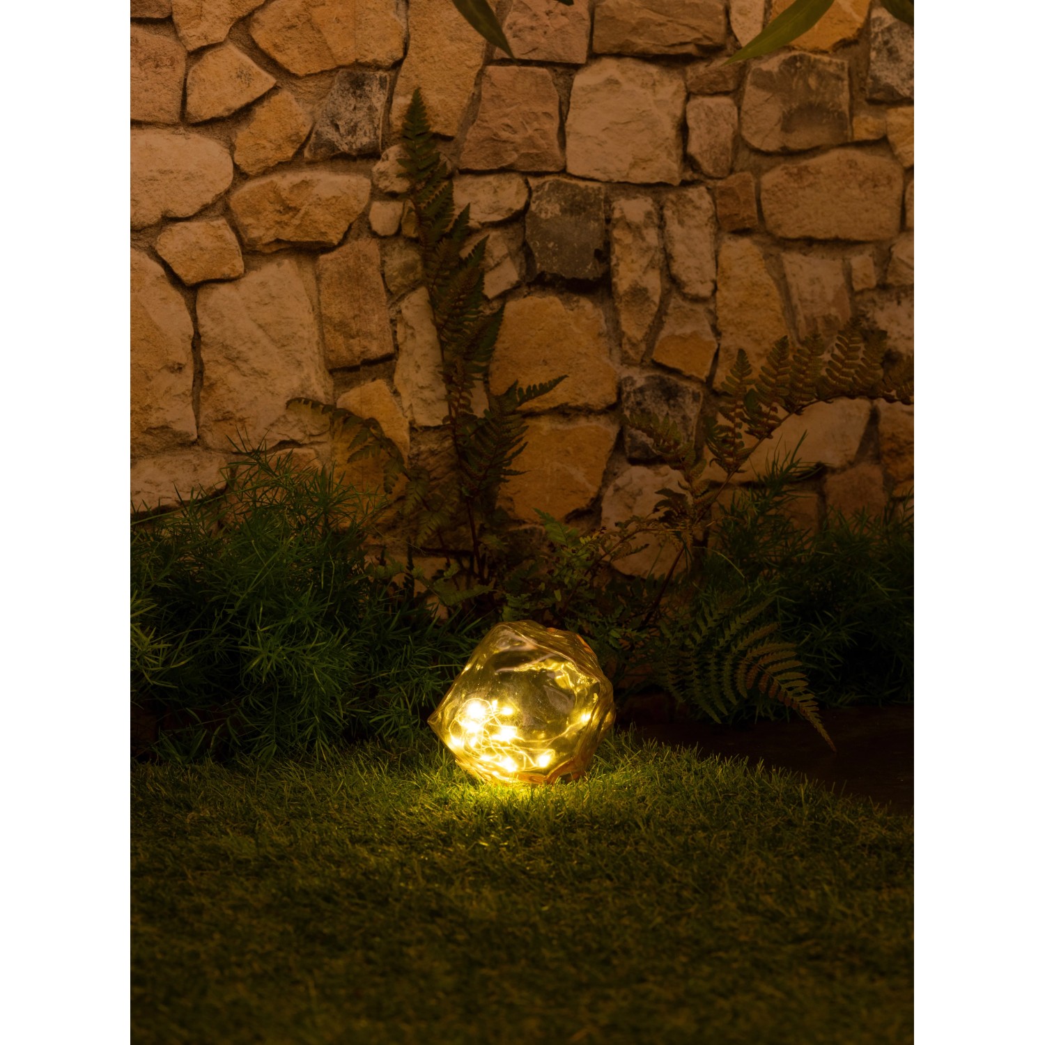 Luxform Solarlampe Garten LED Glas Felsoptik kaufen bei OBI