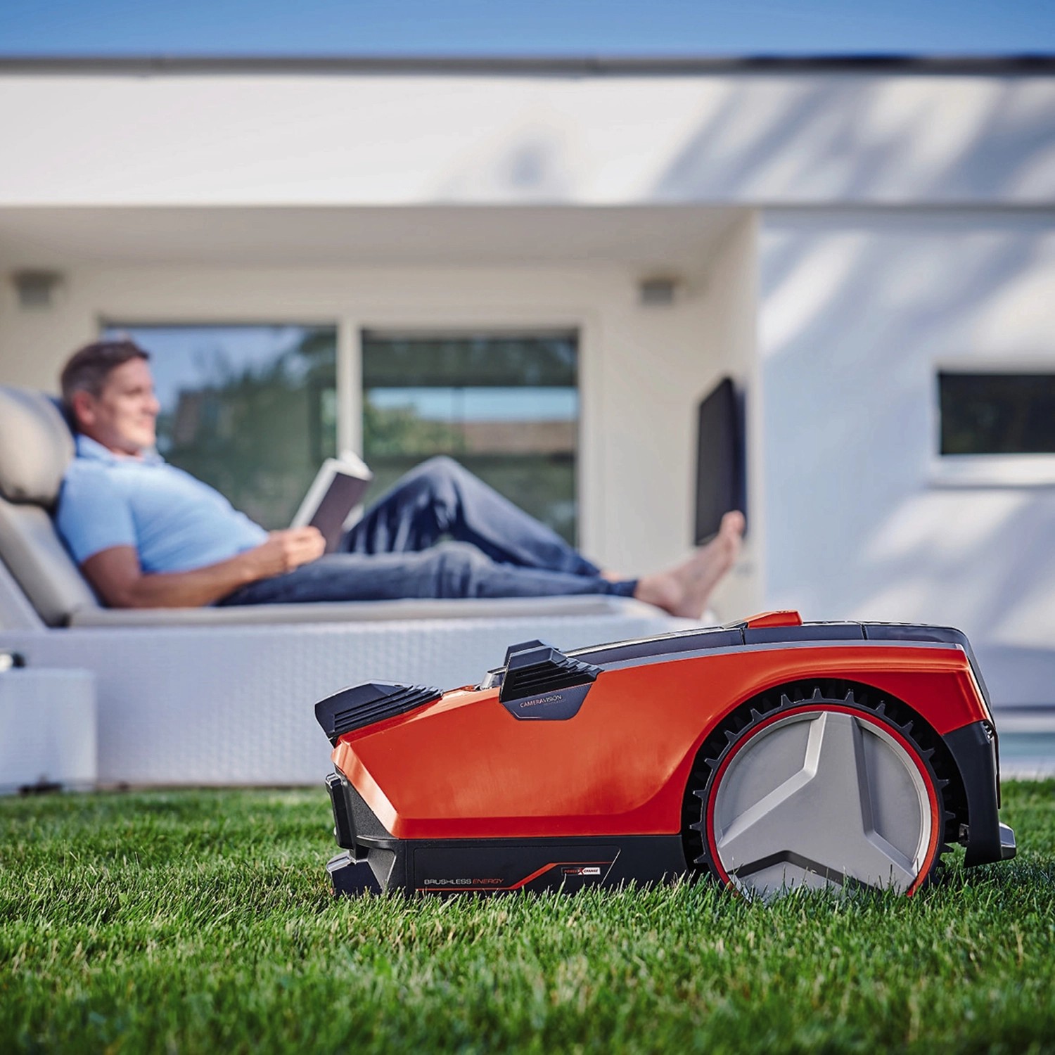 Einhell Power X-Change Mähroboter Freelexo Cam 350 bei OBI