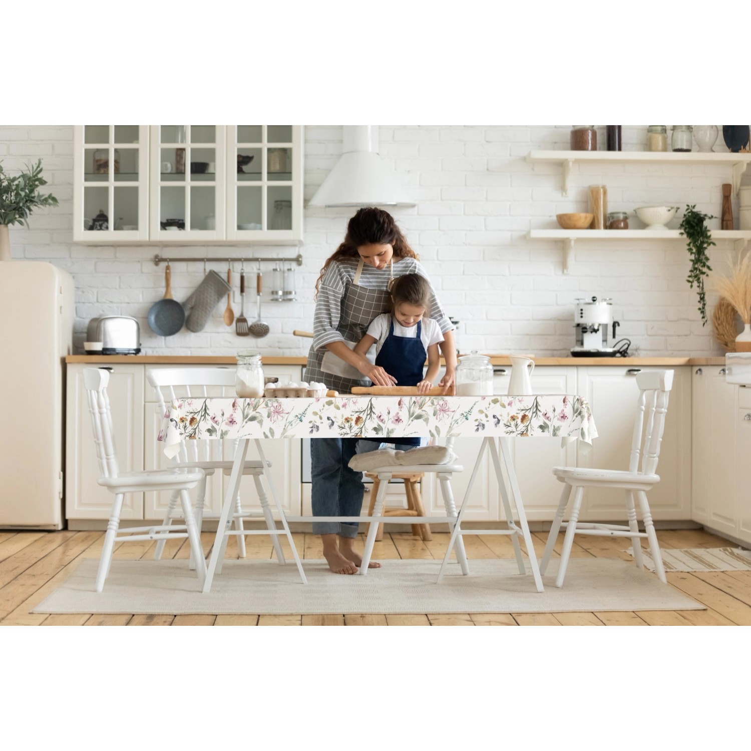 d-c-fix Tischdecke Whisper Flower Blütenmuster 150 cm x 220 cm kaufen ...