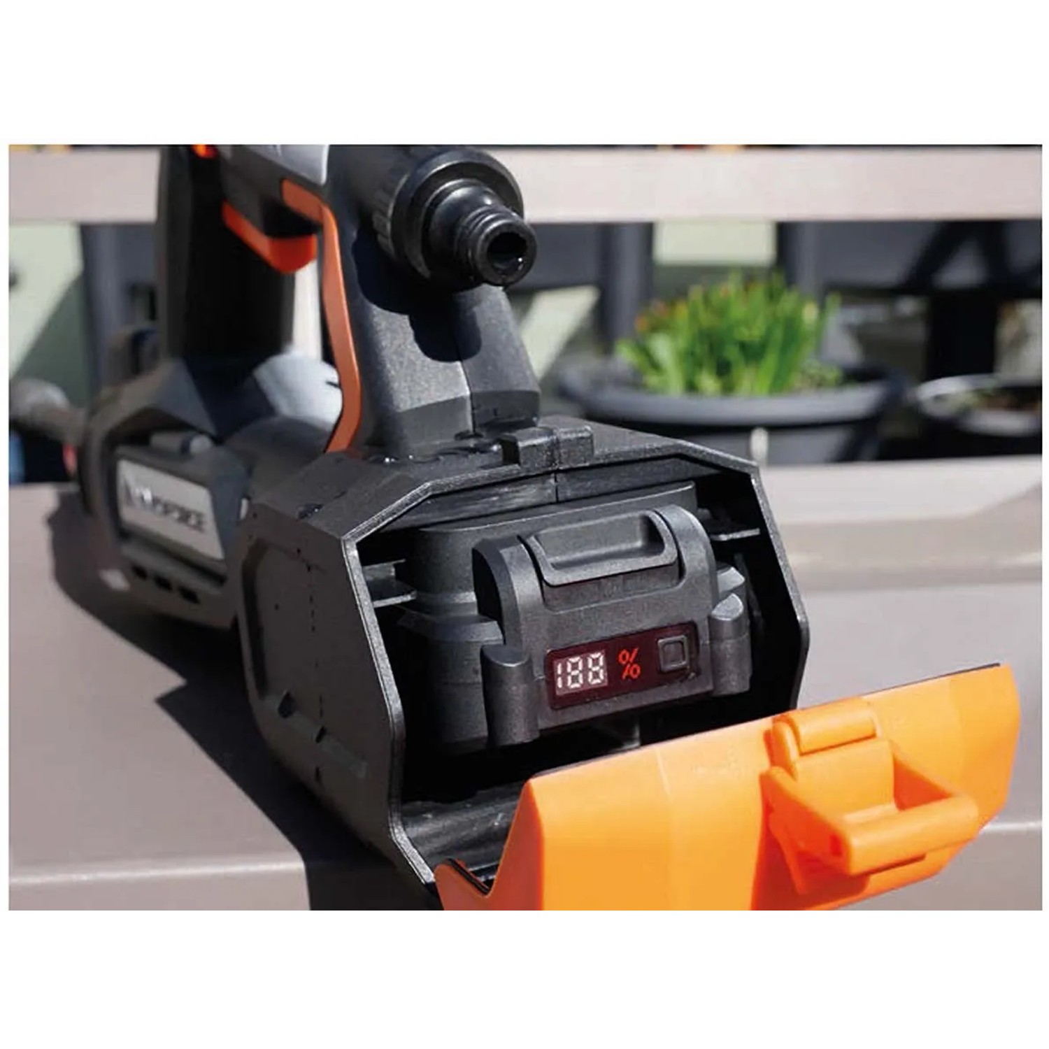 Yard Force Akku-Mitteldruckreiniger LW C04 20 V mit Akku und Ladegerät ...