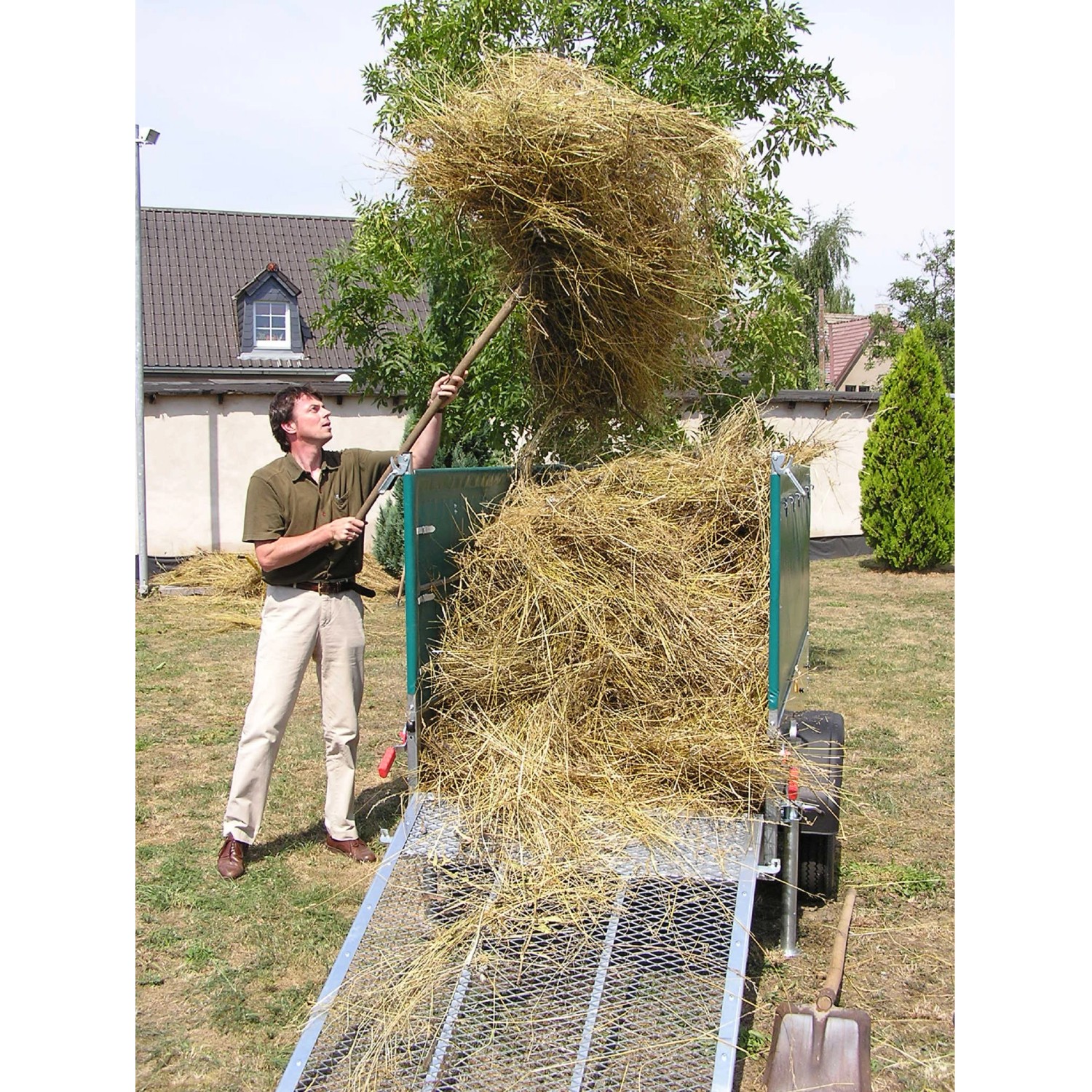 Stema Anhänger Green Keeper 750 inkl. Stützrad, Abstellstützen, Hochplanenset kaufen bei OBI