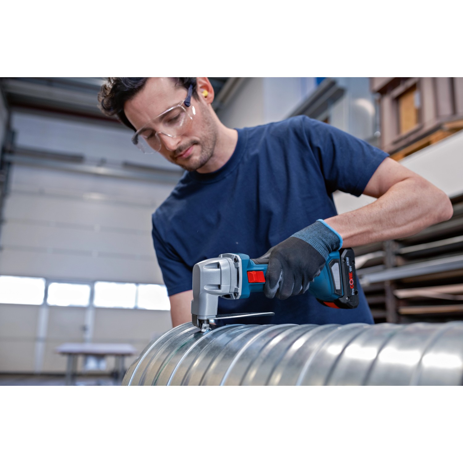 Bosch Professional Akku-Blechschere GSC 18 V-16 E Solo kaufen bei OBI