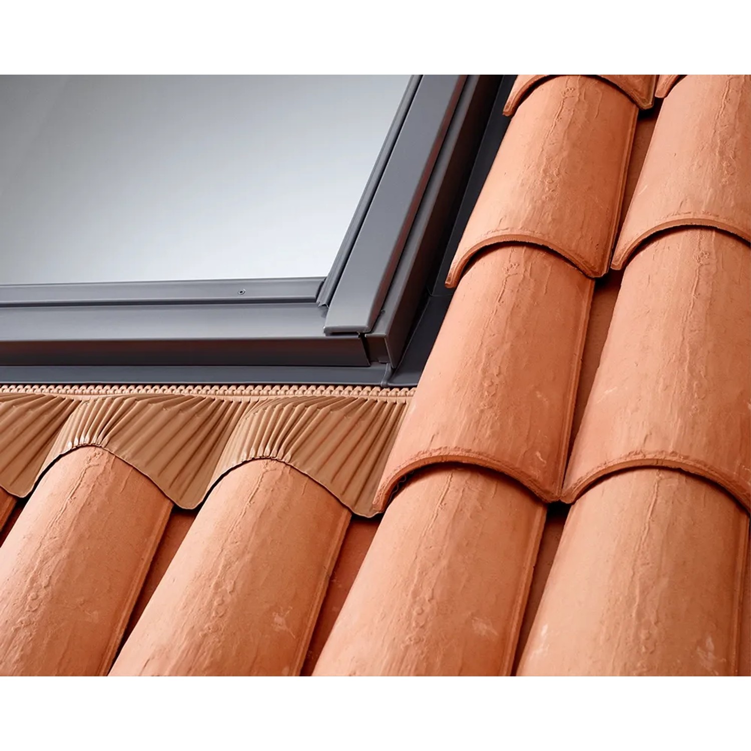 Velux Eindeckrahmen Ziegel Hoch/Welle 160 cm x 78 cm Anthrazit kaufen ...
