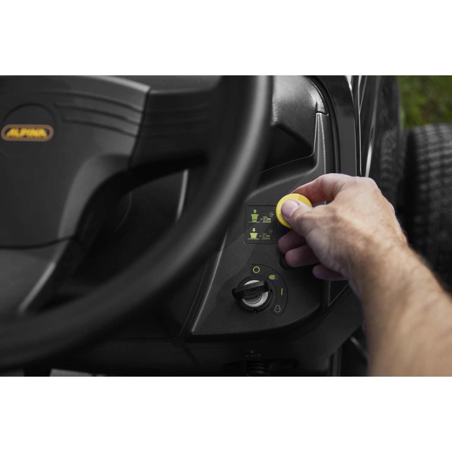 Alpina Rasentraktor AT3 98 A kaufen bei OBI