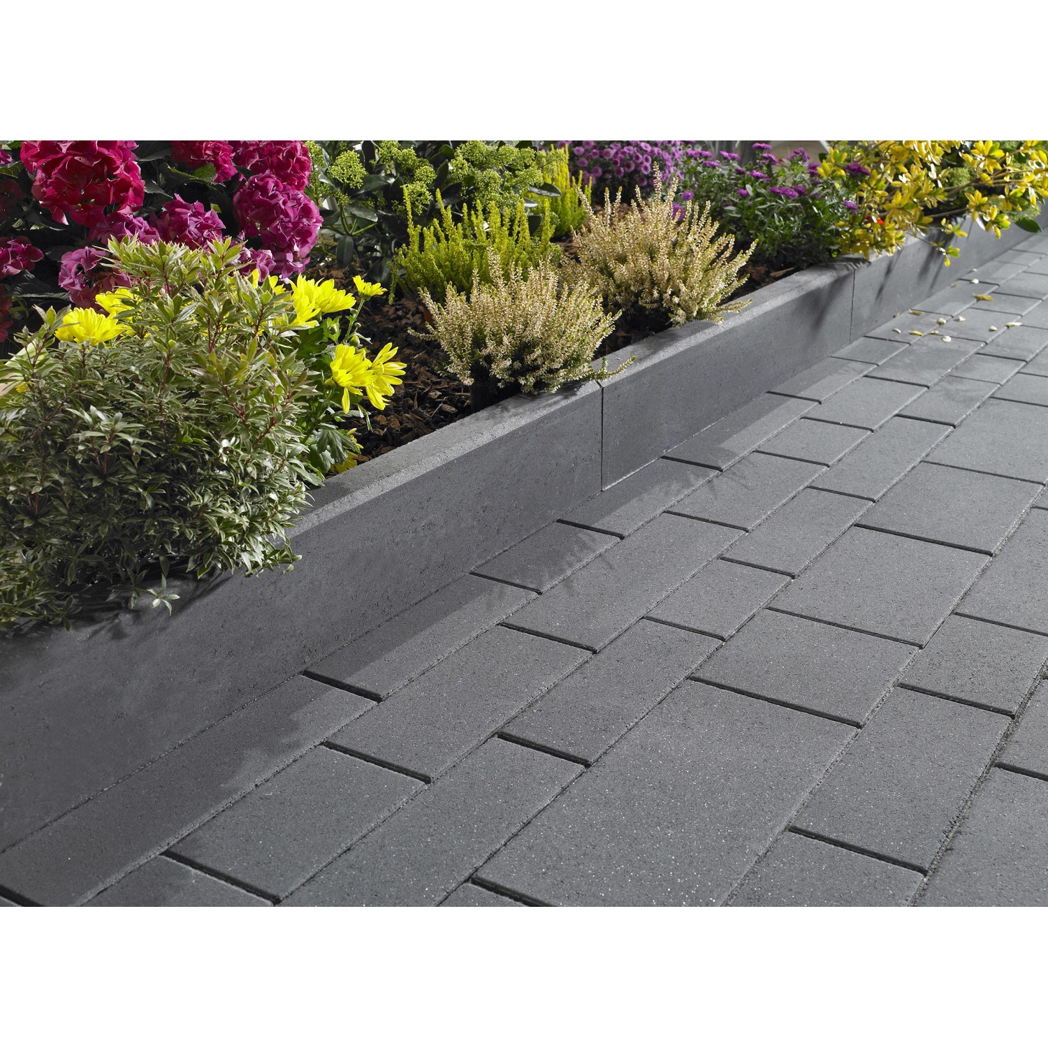 Randstein Vero Graphit 100 cm x 25 cm x 6 cm kaufen bei OBI