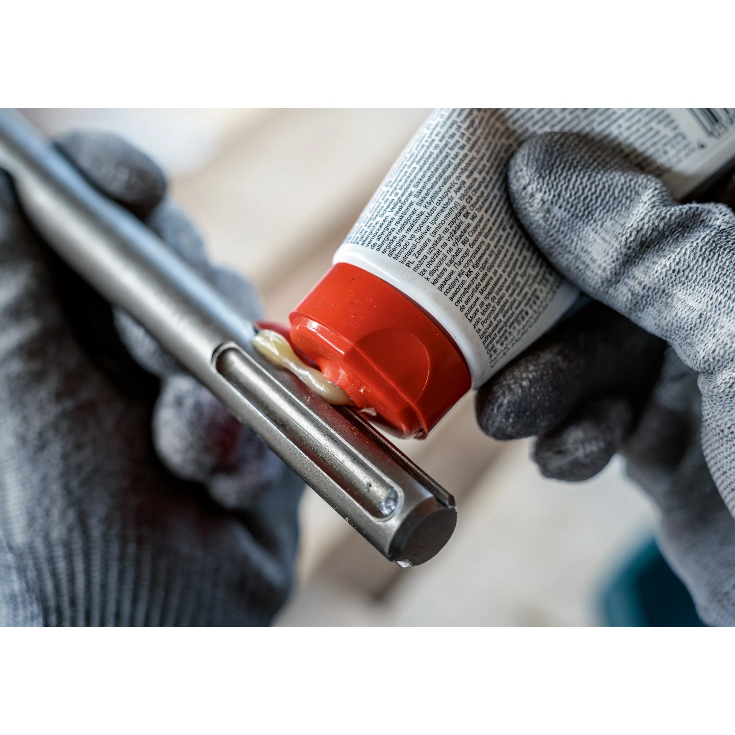 Bosch PRO SDS-Bohrer- und Meißel Schmierfett 100 ml kaufen bei OBI