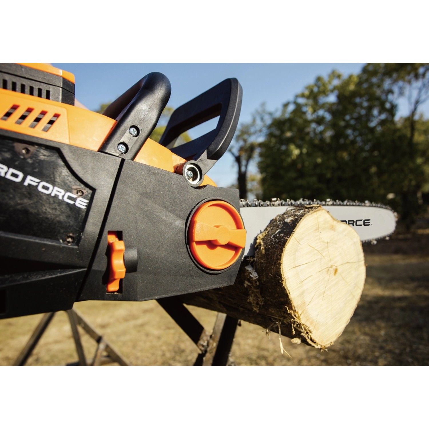 Yard Force 60 V Akku-Kettensäge LS M30W Solo kaufen bei OBI