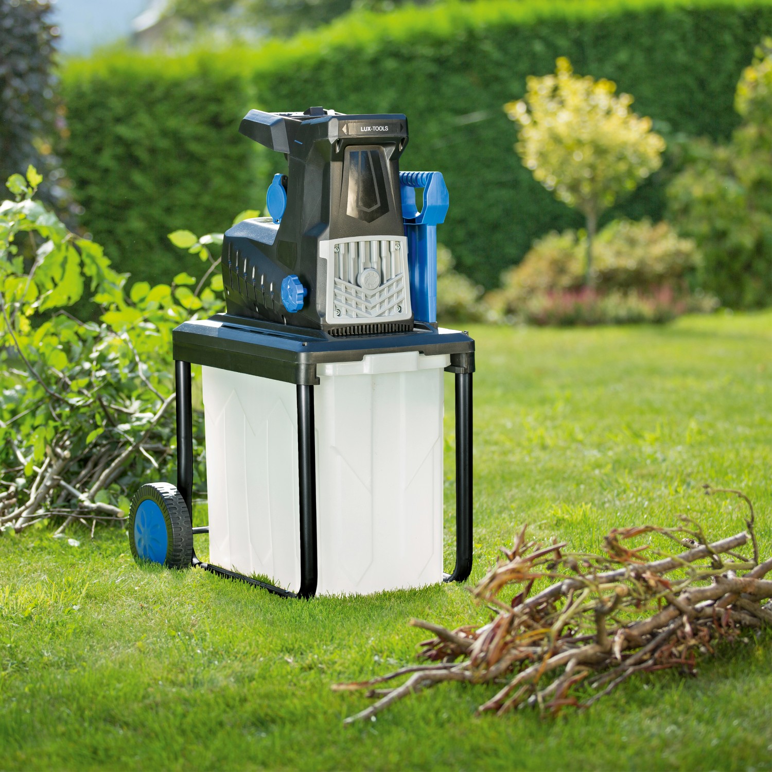 LUX Elektro-Leisewalzenhäcksler E-LH-2800/45B kaufen bei OBI