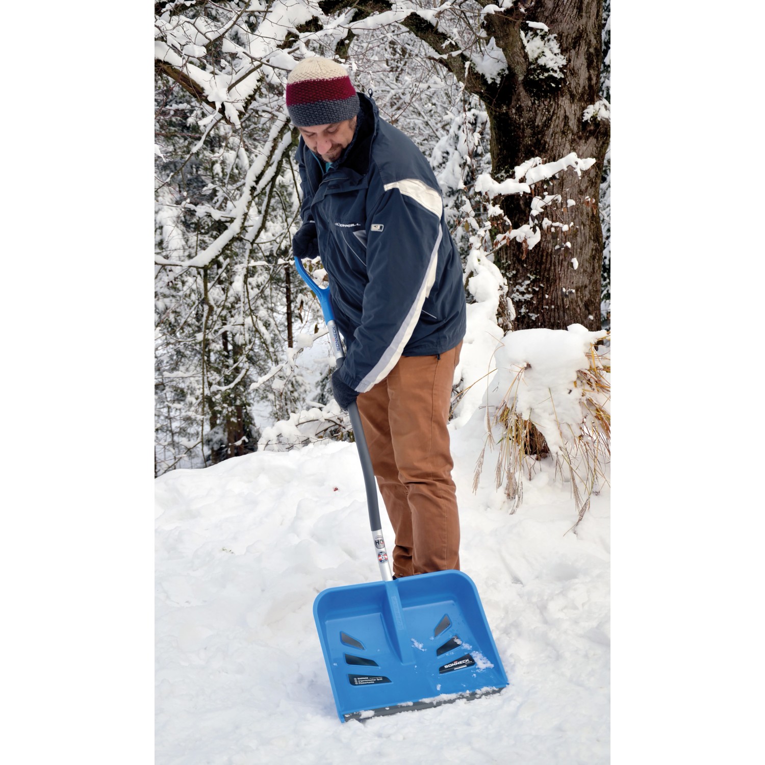 Sonneck Schneeschieber Snowmaster Evo Farbenauswahl Orange bzw. Blau ...