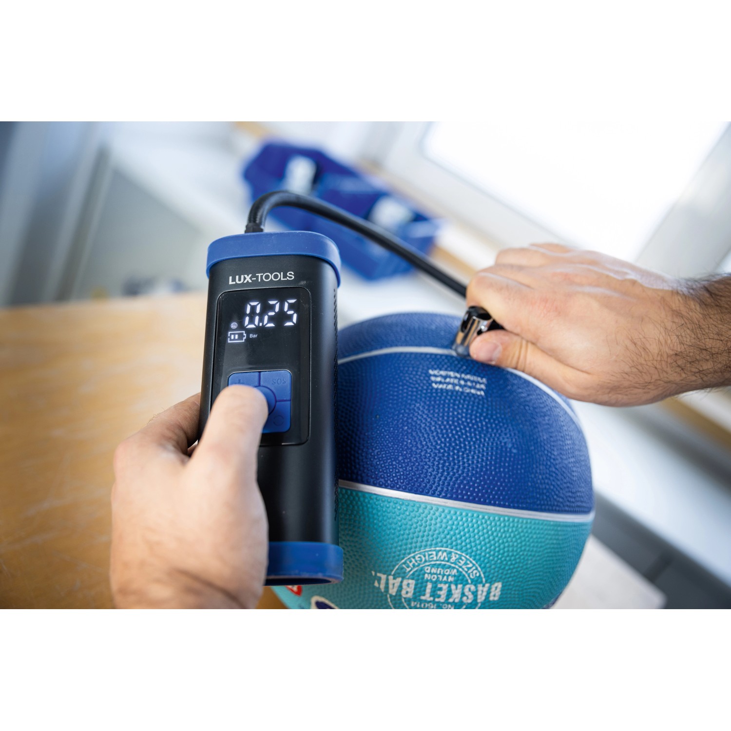 LUX 12V Mini-Kompressor A-KPS-12/10 kaufen bei OBI